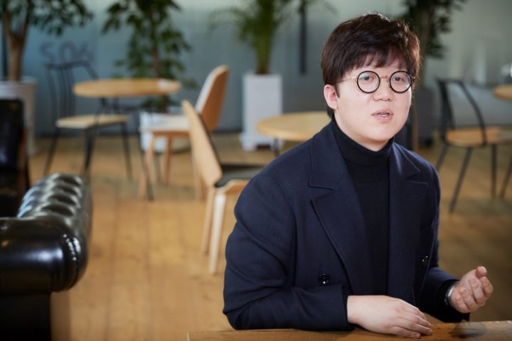 [인터뷰] 인간애 넘치는 프로듀서가 되고 싶어요! 스튜디오 드래곤 이정묵 PD – CJ 뉴스룸