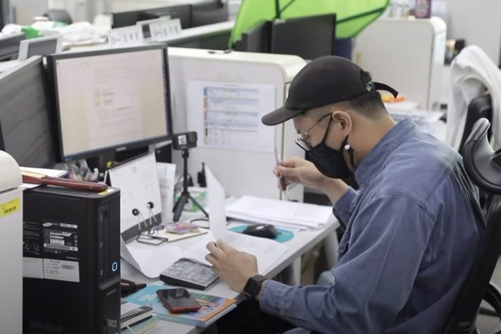 [인터뷰] OST는 드라마의 감정 증폭 장치! CJ ENM OST 프로듀서 김정하, 임예람 님 – CJ 뉴스룸