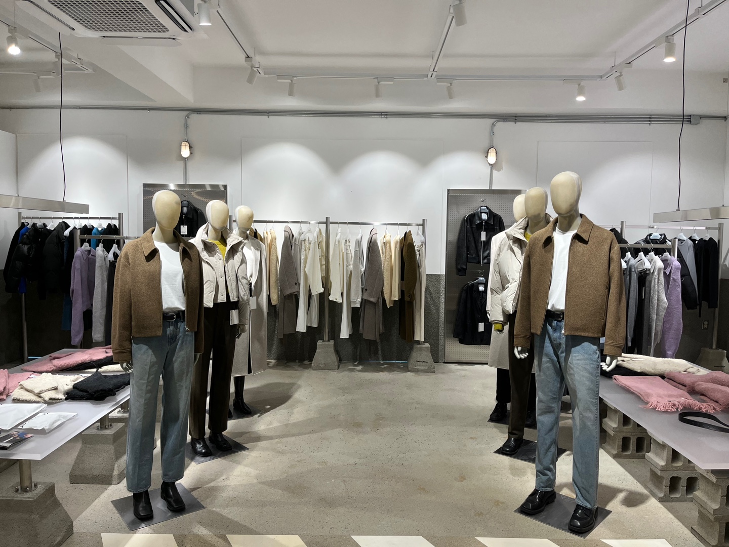 [CJ ENM 커머스] 컨스트럭션 FW 쇼케이스(3) – CJ미디어라이브러리